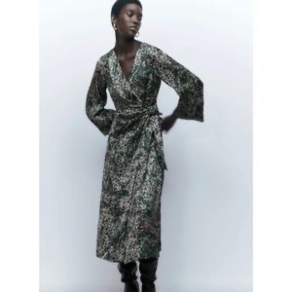 Zara | Dresses | Nwt Zara Print Midi Dress With Knot Xs | Poshmark